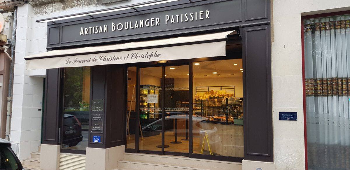 Pourquoi opter pour une porte automatique de magasin ? - Axed